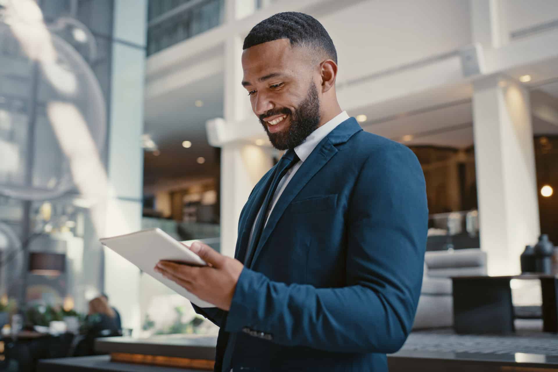 7 Best Hospitality Management Software Platforms | SABA Hospitality